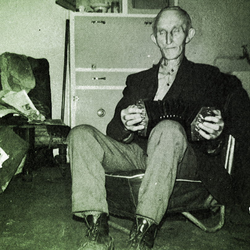 Johnny Mickey Barry – The Music of Sliabh Luachra